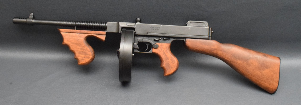M1928 Thompson Deko Maschinenpistole Chicago Typewriter, zum ...