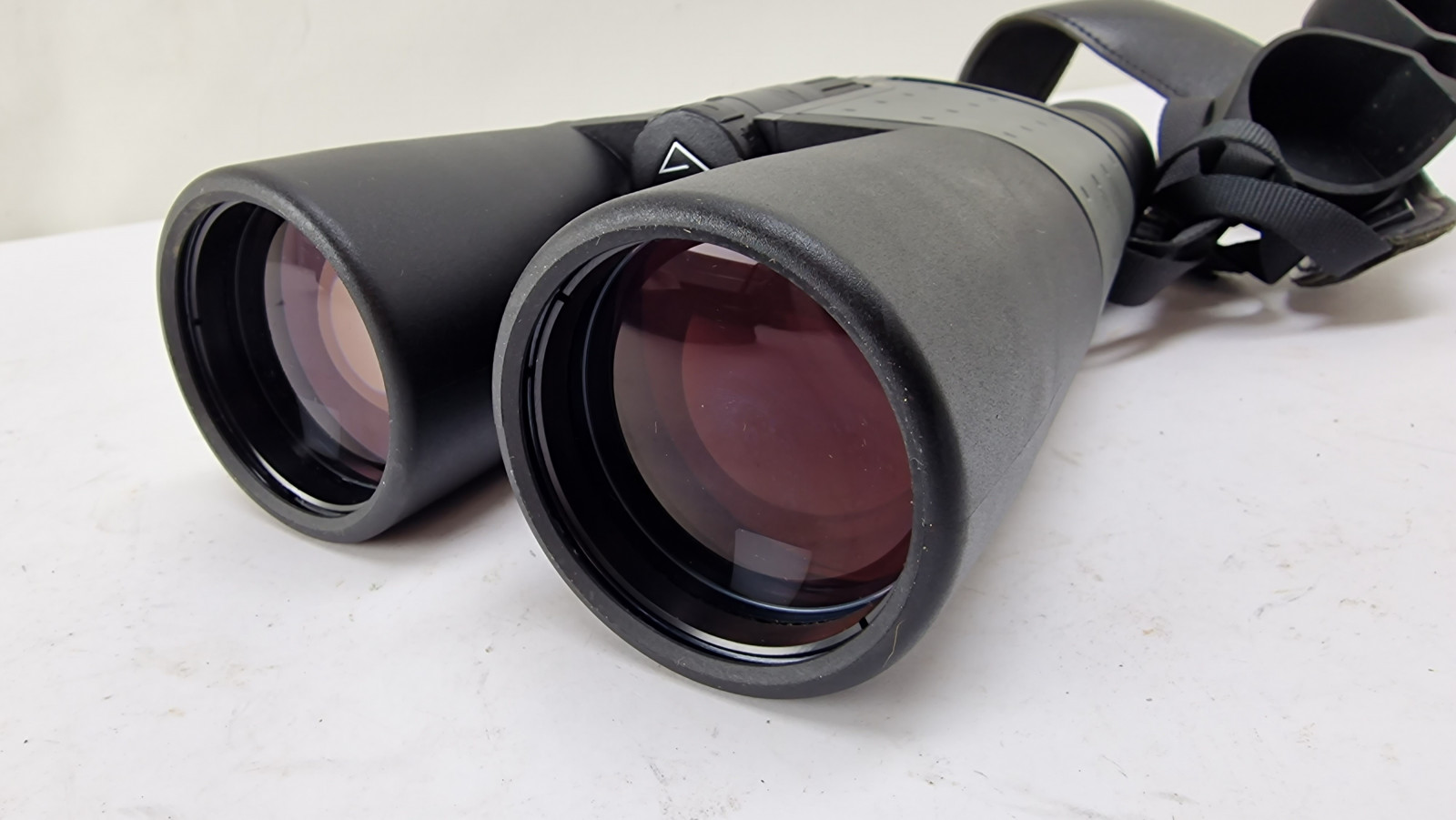 Fernglas ZEISS Design Selection 10x56 B T*P* + Zeiss Tasche - eGun