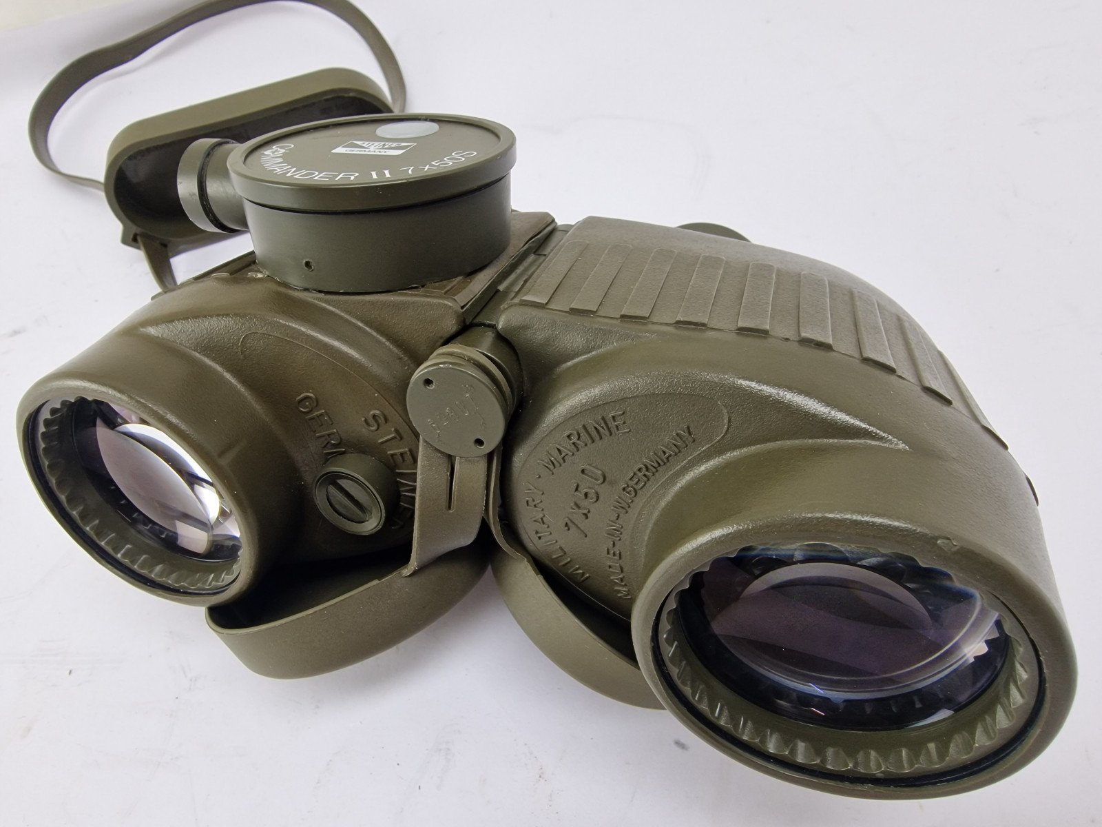Fernglas STEINER Commander II Military Marine 7x50 mit Kompass - eGun